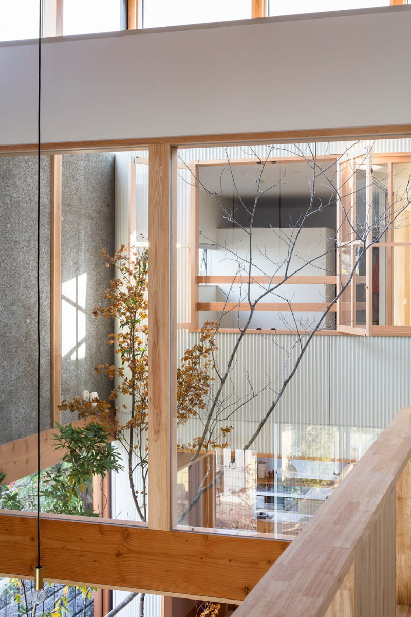 The Melt House in Osaka by SAI Architecture Design Office - Minimal ...