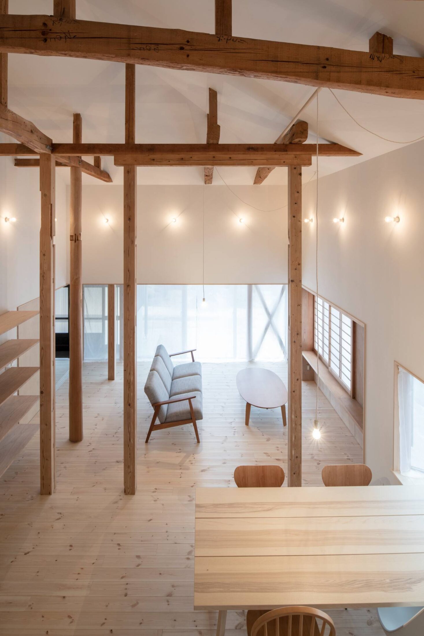 An Old Japanese House Renovation in Sakura by Naoyuki Tokuda - Interior ...