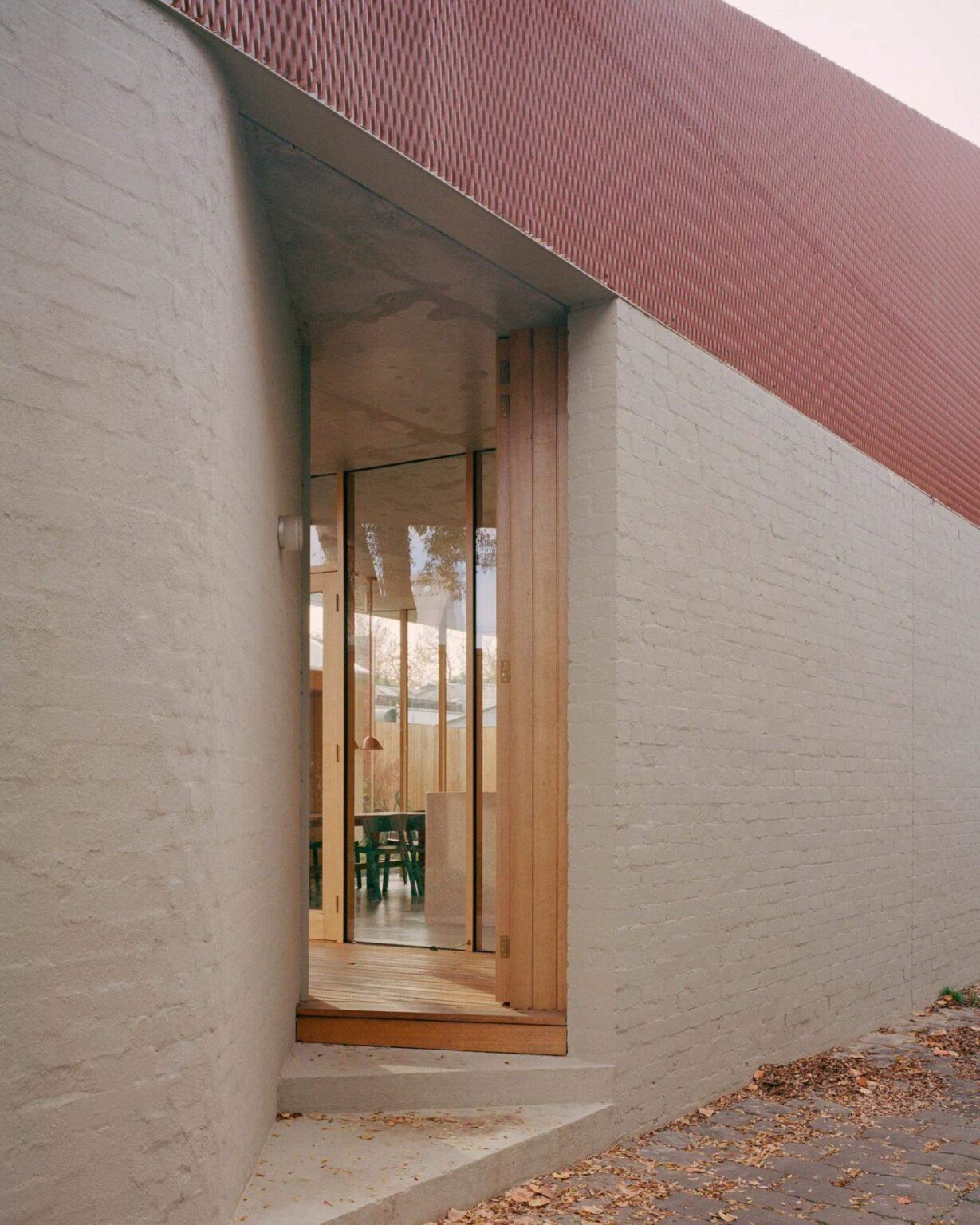 Autumn House in Carlton North by Studio Bright - Minimal Architecture ...